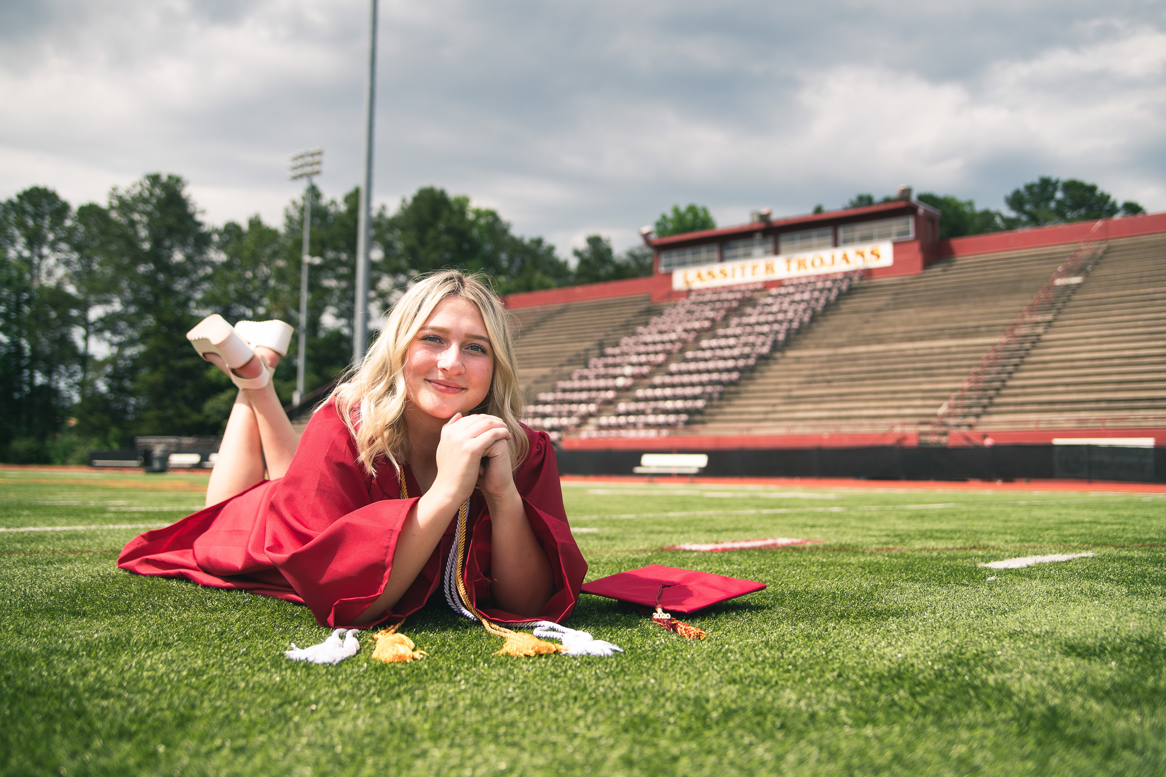 Ellimis Photography - Devin Wagner Grad