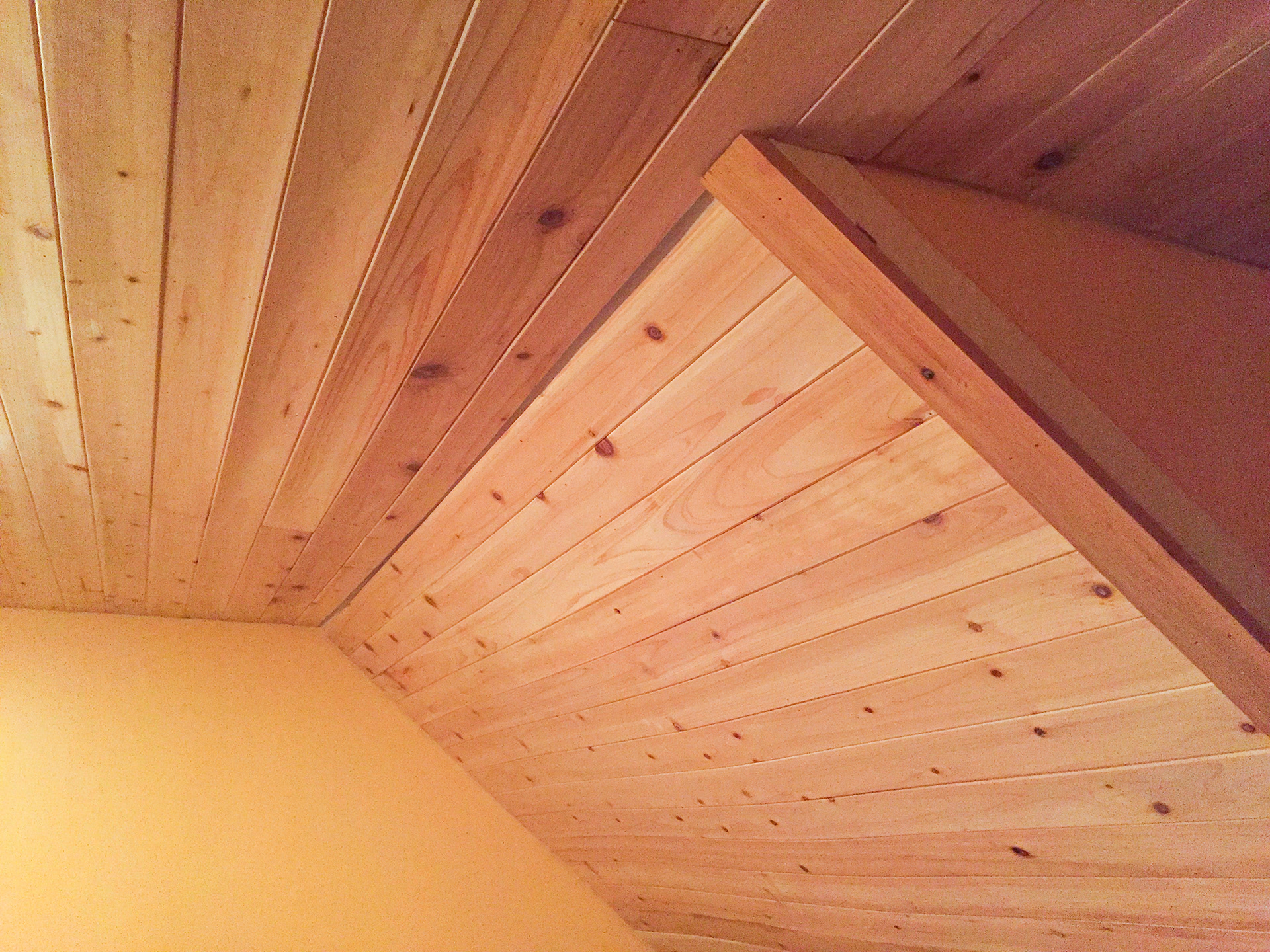 Peter Hollander - V-Grooving Ceilings