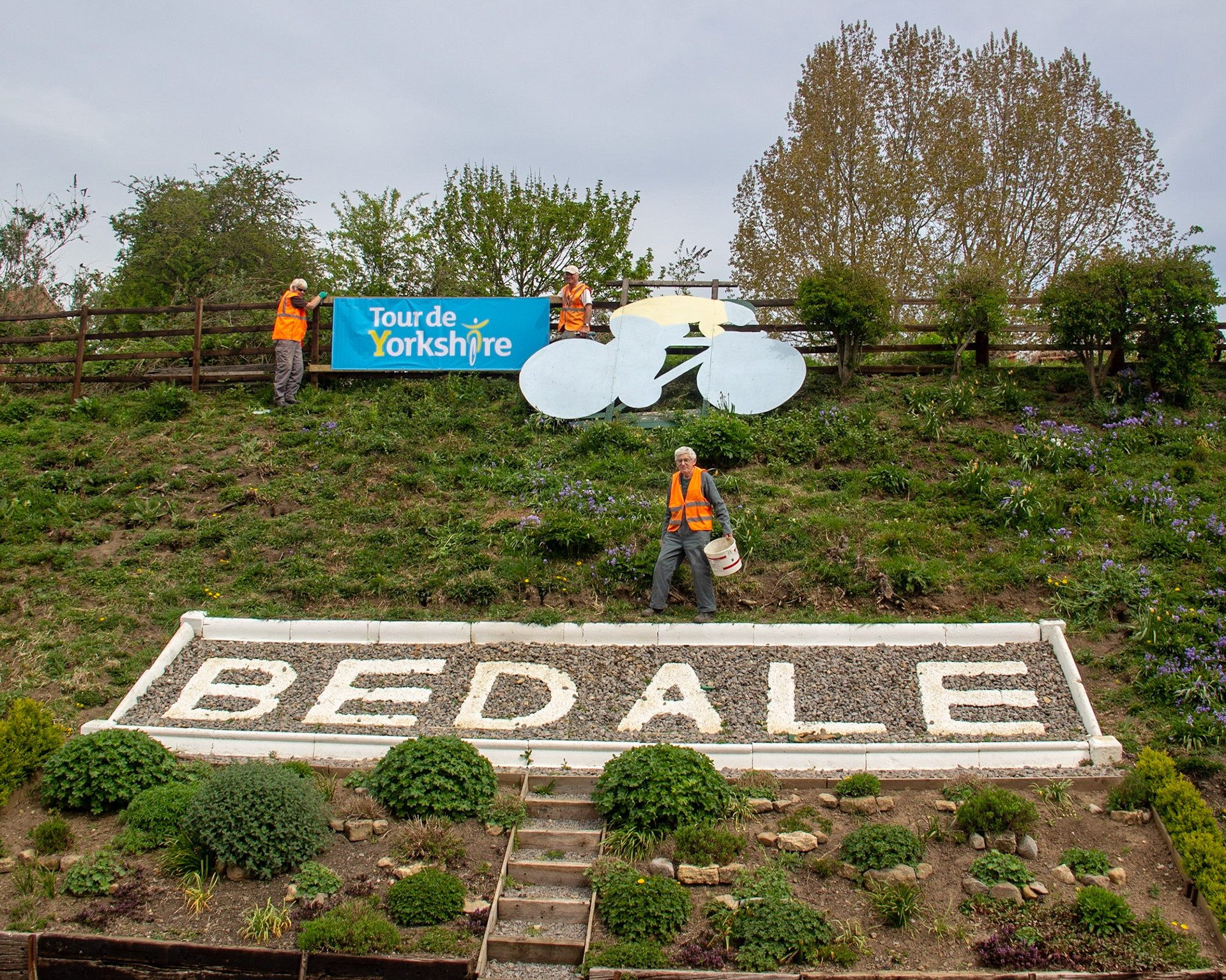 Blue Sky Thinking - Bedale Railway Station Volunteers