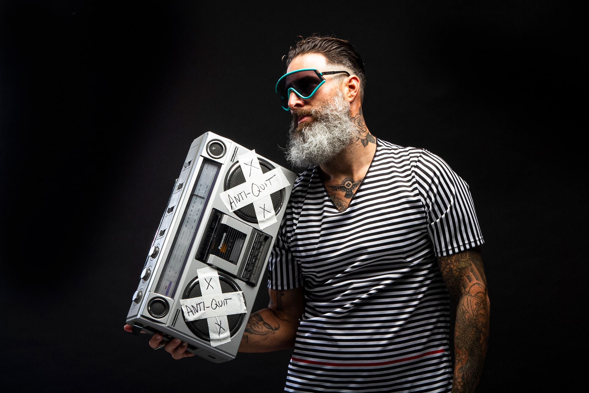 jennifer roper - Love The Pain