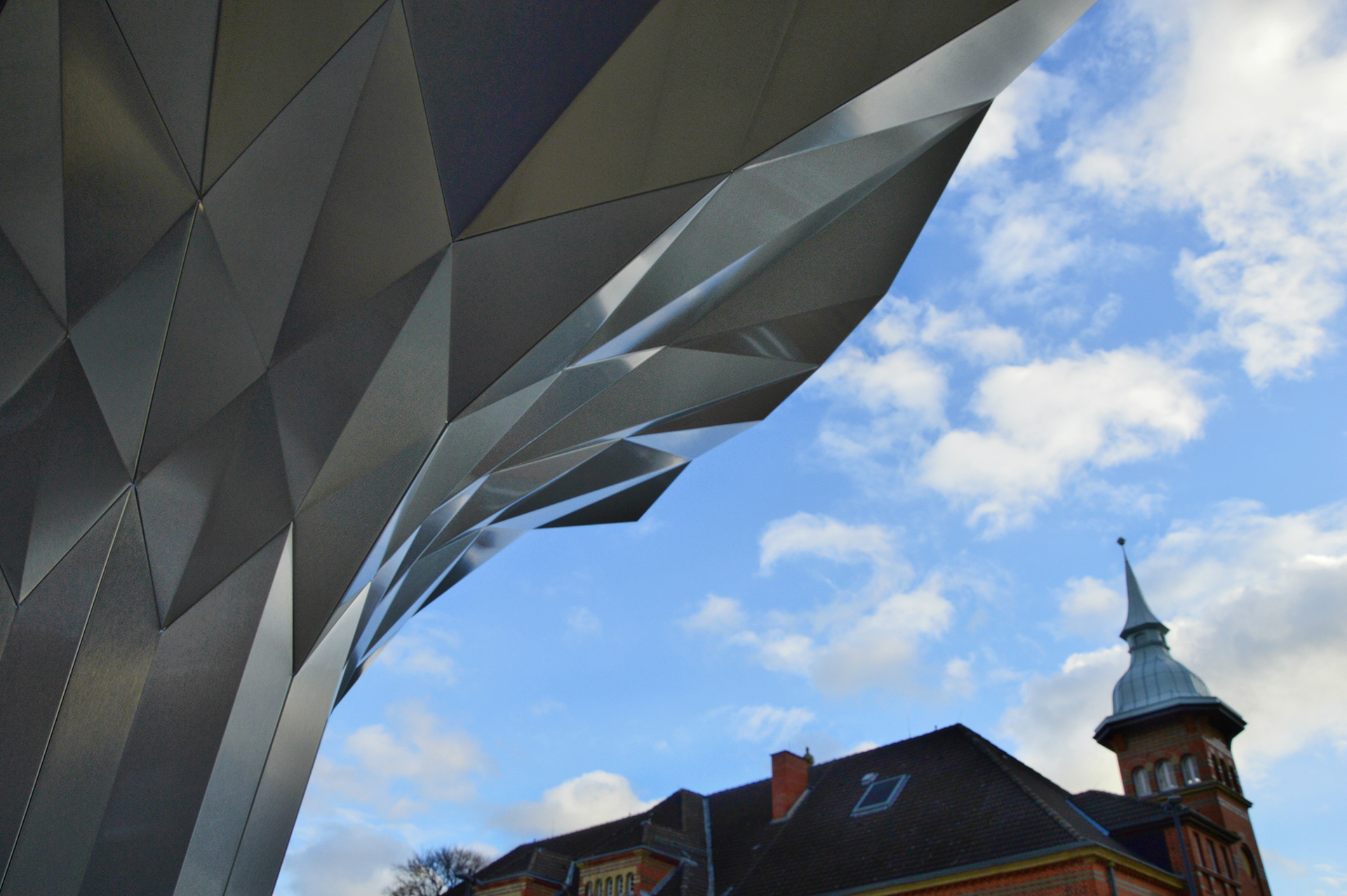 Tal Friedman - parametric architecture - origami pavilion