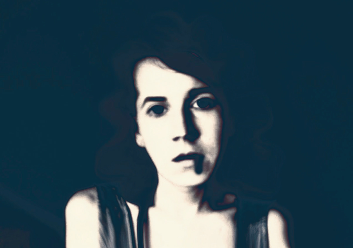 Eva Charkiewicz - Dark Room