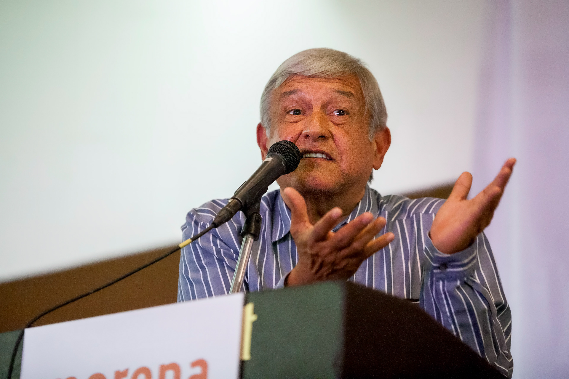 Agustín Reyes - Política