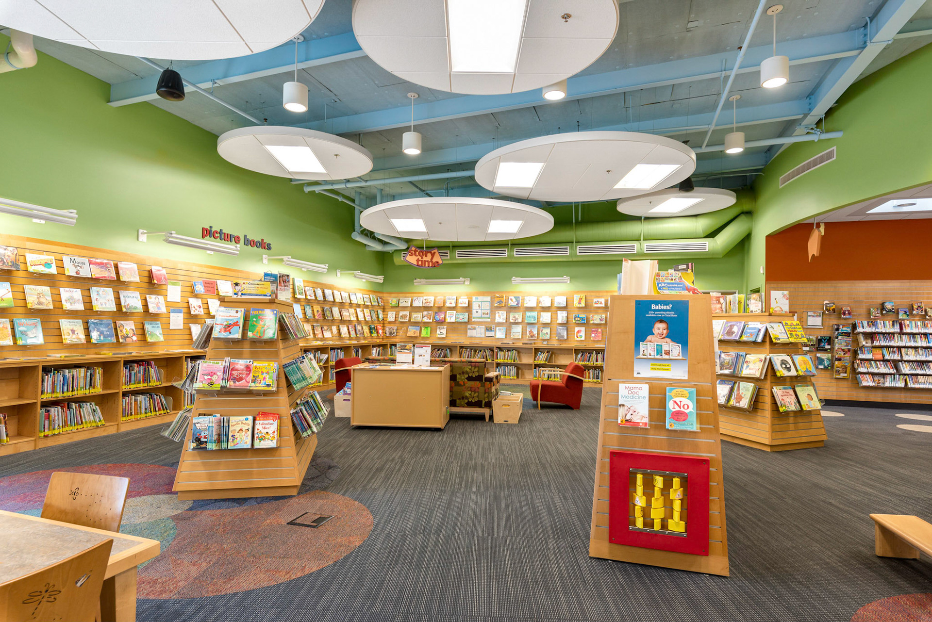 San José Public Library - Hillview Branch